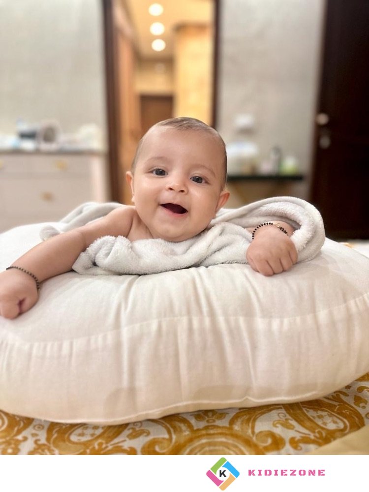 Mehrunisaa arora - Kids Modeling