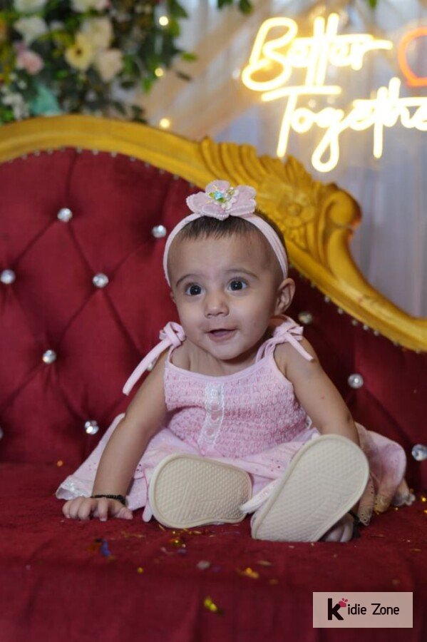 Vanya Chauhan - Kids Modeling